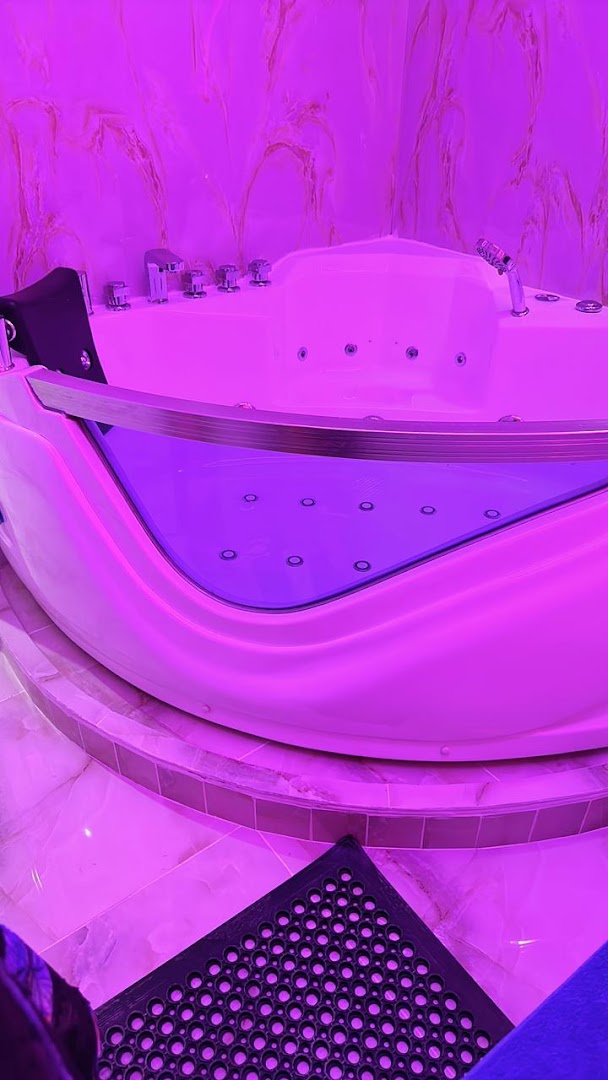 New Moon Spa Massage Center – FindMySpa